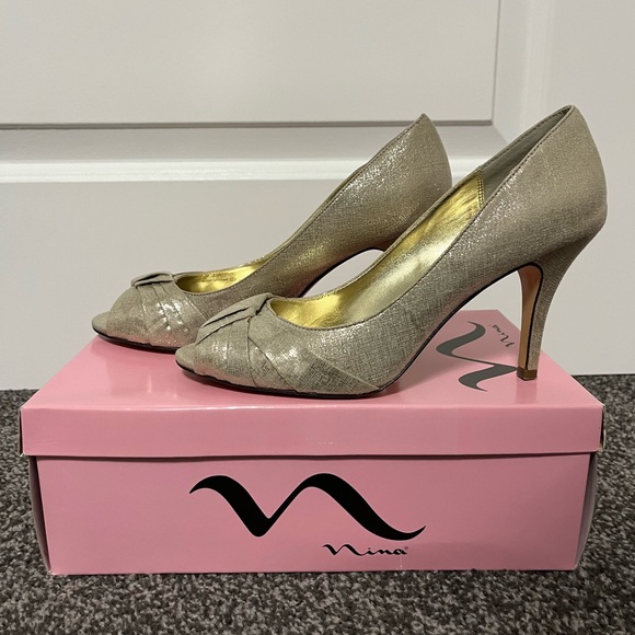 Nina | Shoes | Nina Womens Elegant Peeptoe Heels Gold | Poshmark